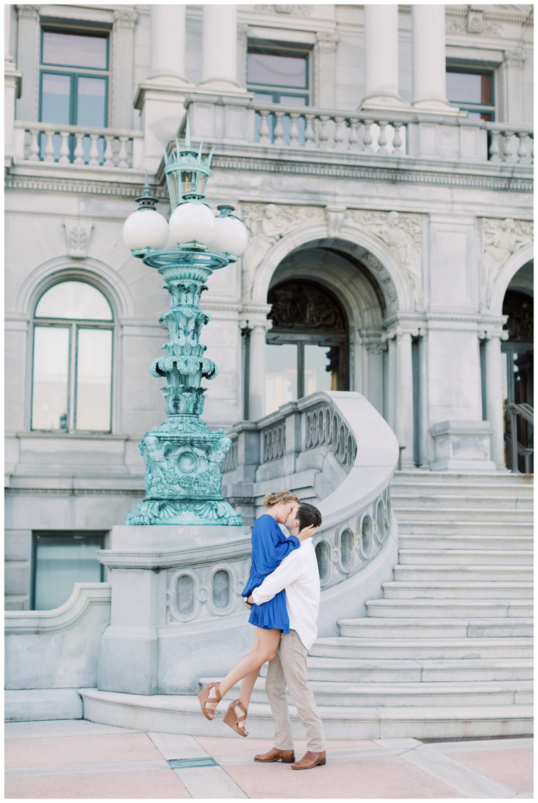 Capitol Hill Engagement | Supreme Court Engagement Pictures | Library ...