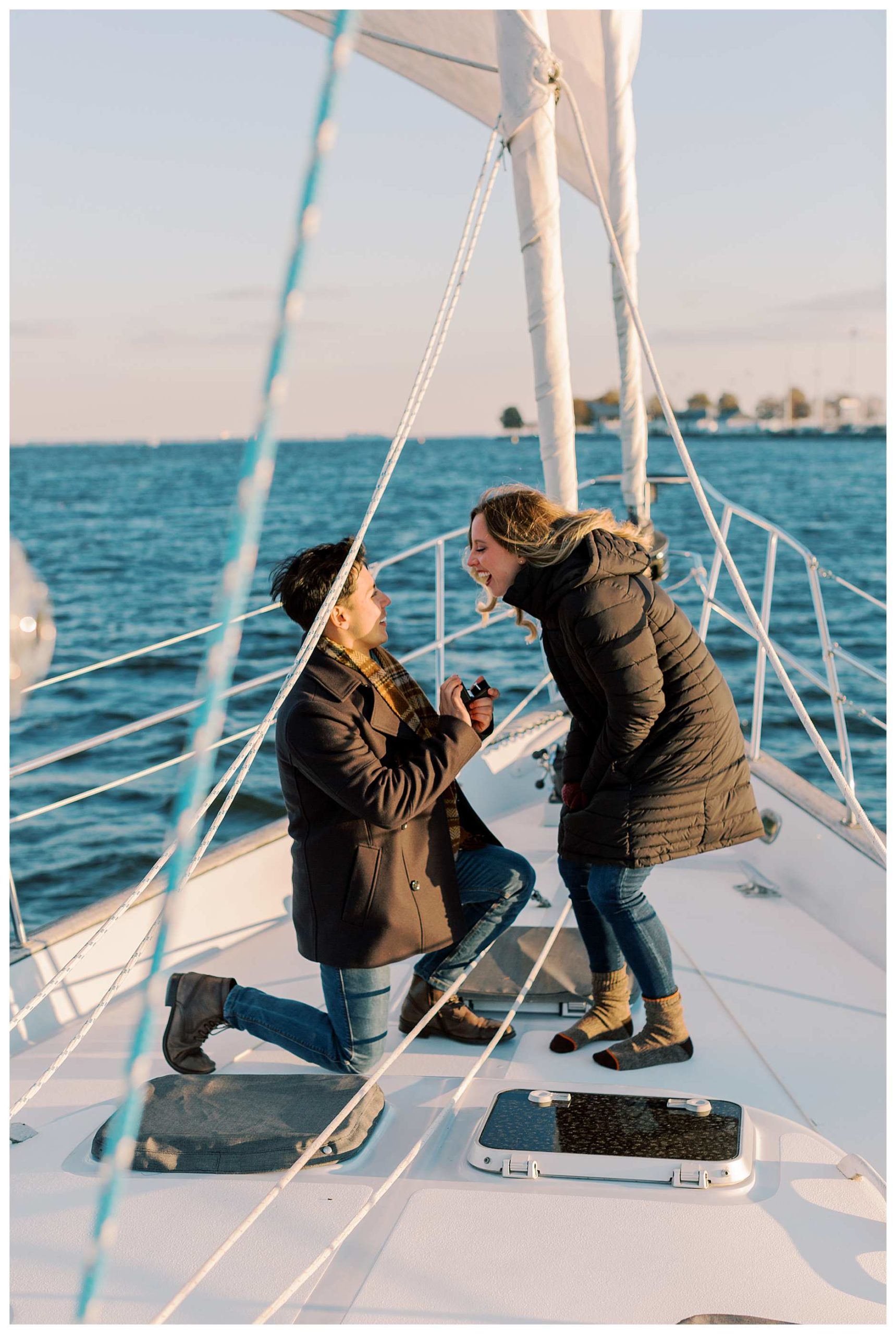Sailboat Proposal | Annapolis Boat Proposal | Nick and Jayme - kir2ben.com