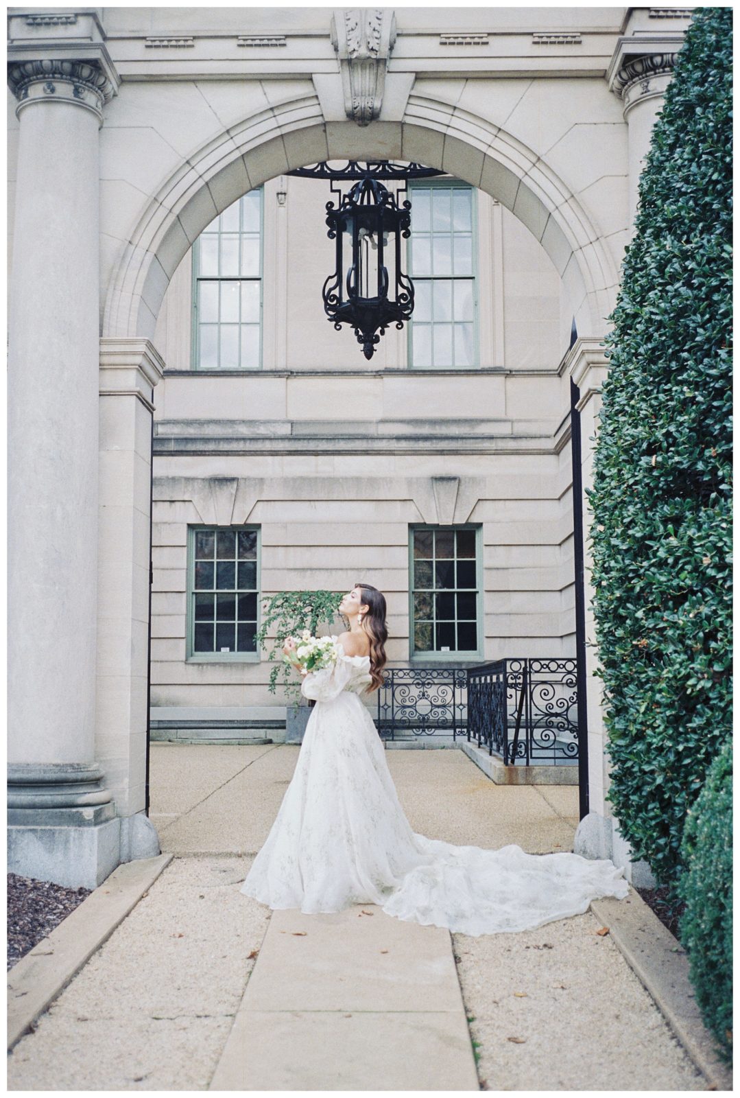 Larz Anderson House Bridal Portraits | DC Bridal Session at Anderson ...