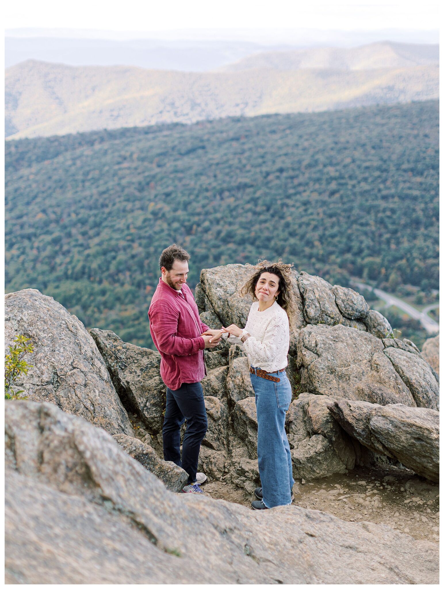 Shenandoah Hiking Proposal | Virginia Mountain Engagement Photos ...