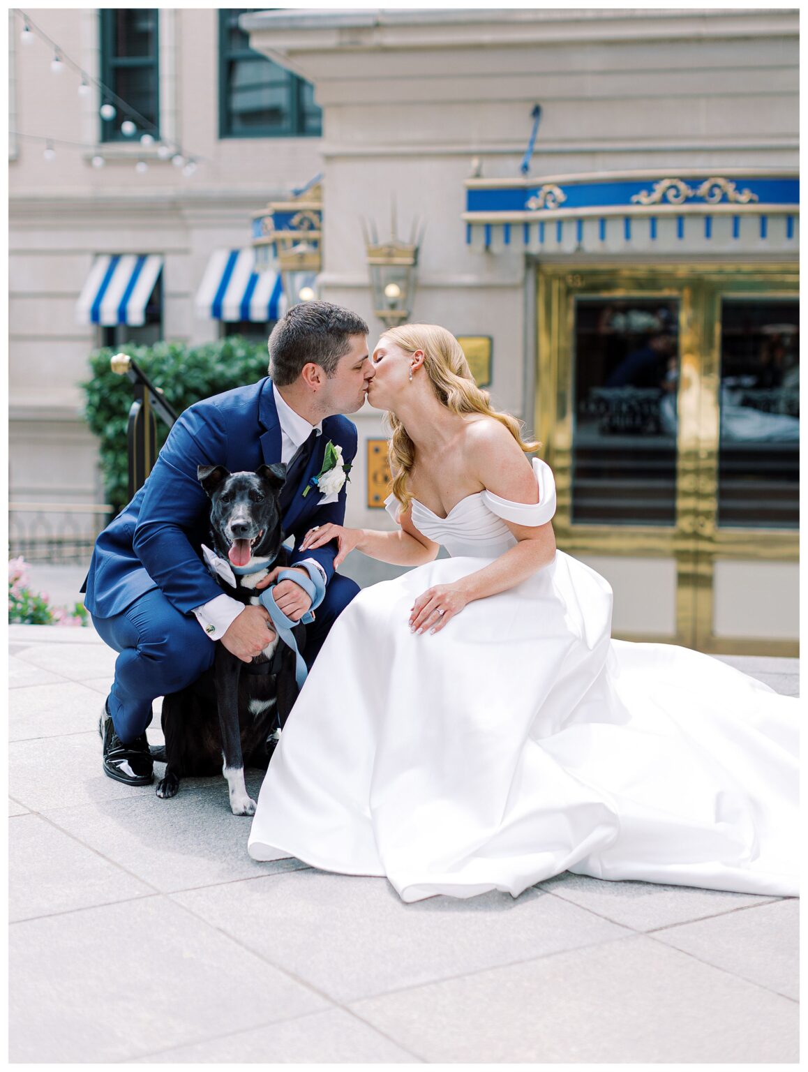 The Willard Hotel Wedding | Willard Wedding | Classic Blue Wedding | Kelli and John - kir2ben.com